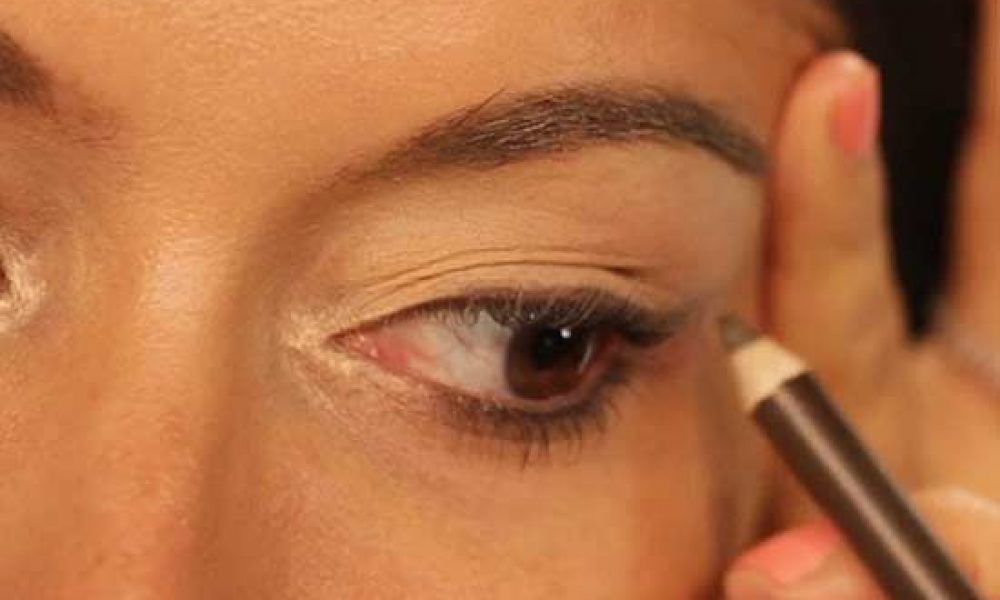 Makeup Tricks To Make You Look More Awake - Fashion Daily